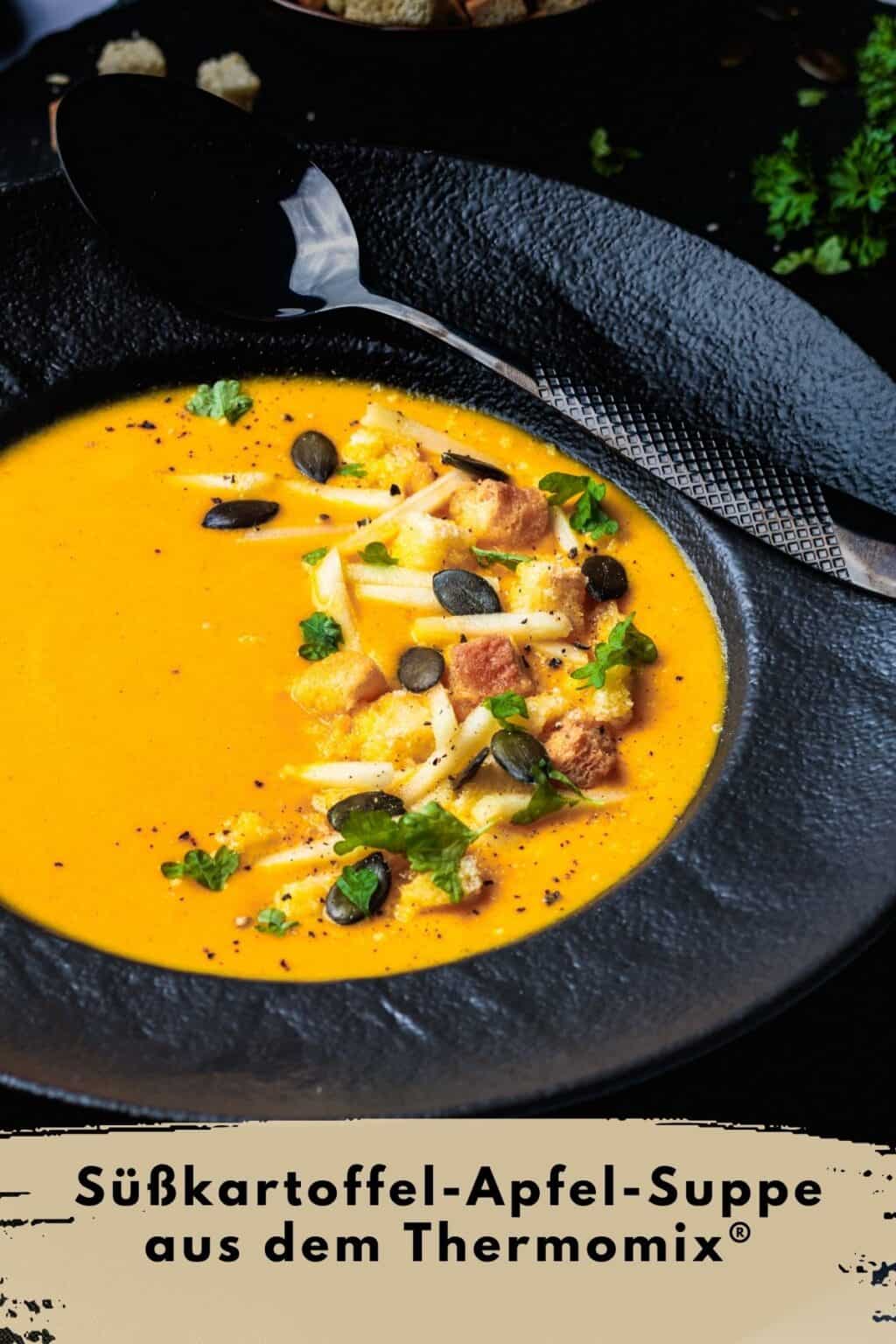 Süßkartoffel-Apfel-Suppe: Einfaches Thermomix®-Rezept